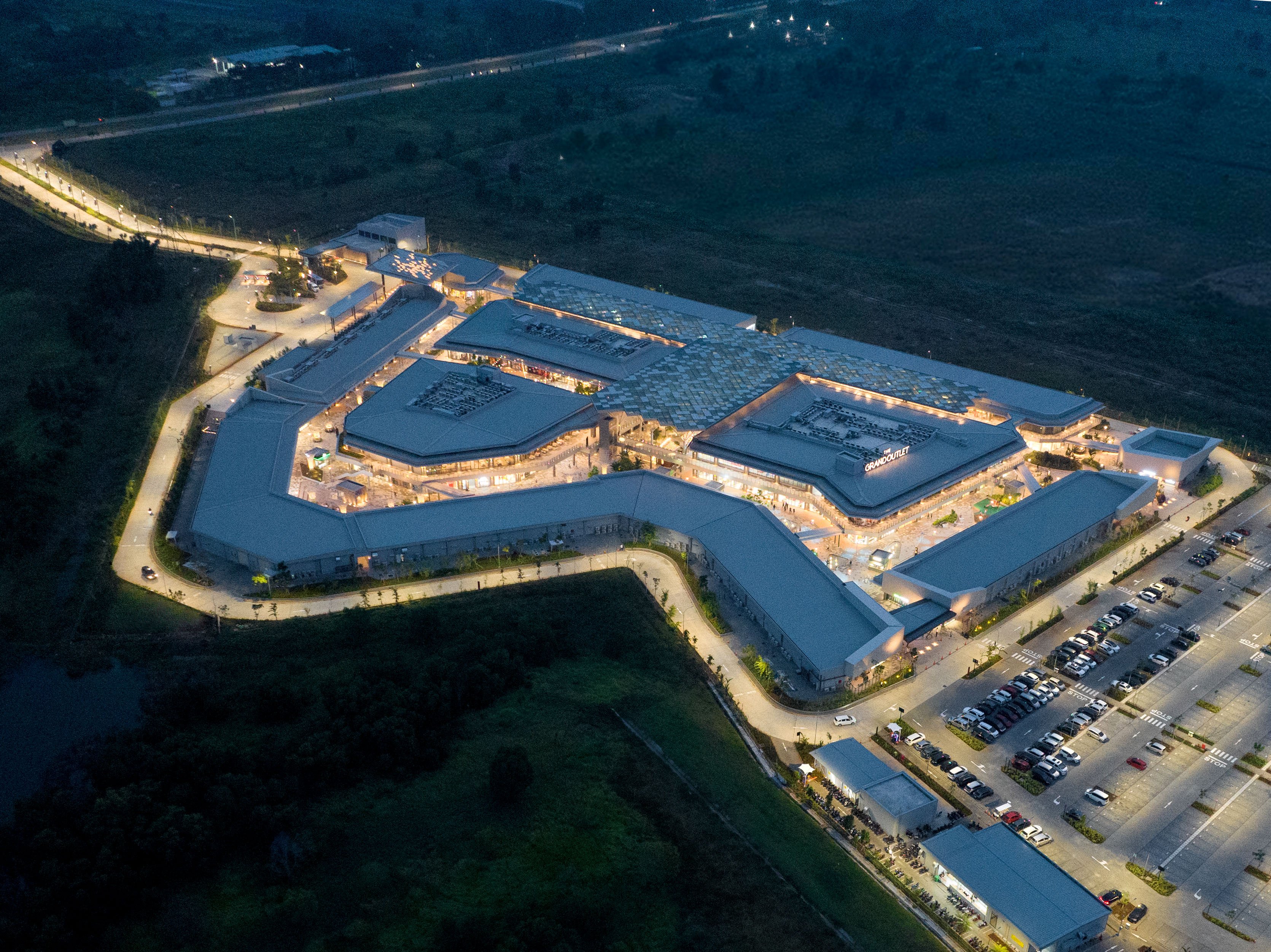 【News Release】Grand Opening of The Grand Outlet - East Jakarta Karawang ...